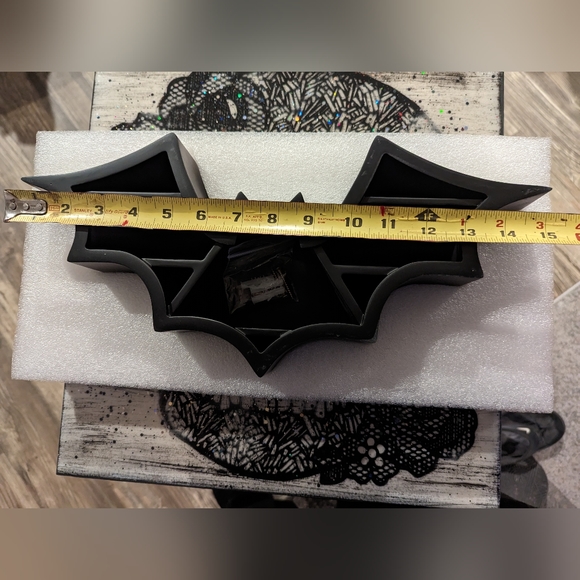 Killstar | Wall Decor | Spooky Killstar Black Floating Bat Shelf For ...